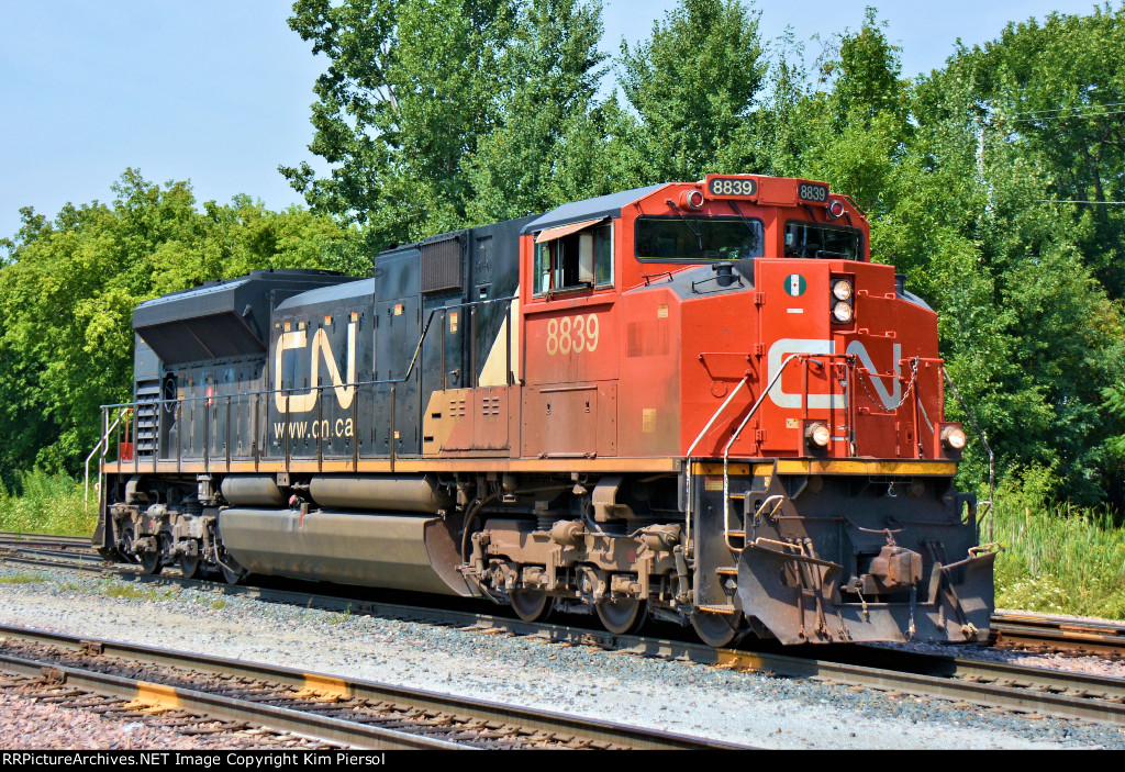 CN 8839